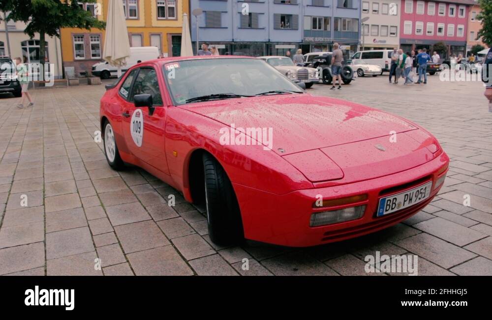 Porsche 944 Stock Videos & Footage - HD and 4K Video Clips - Alamy