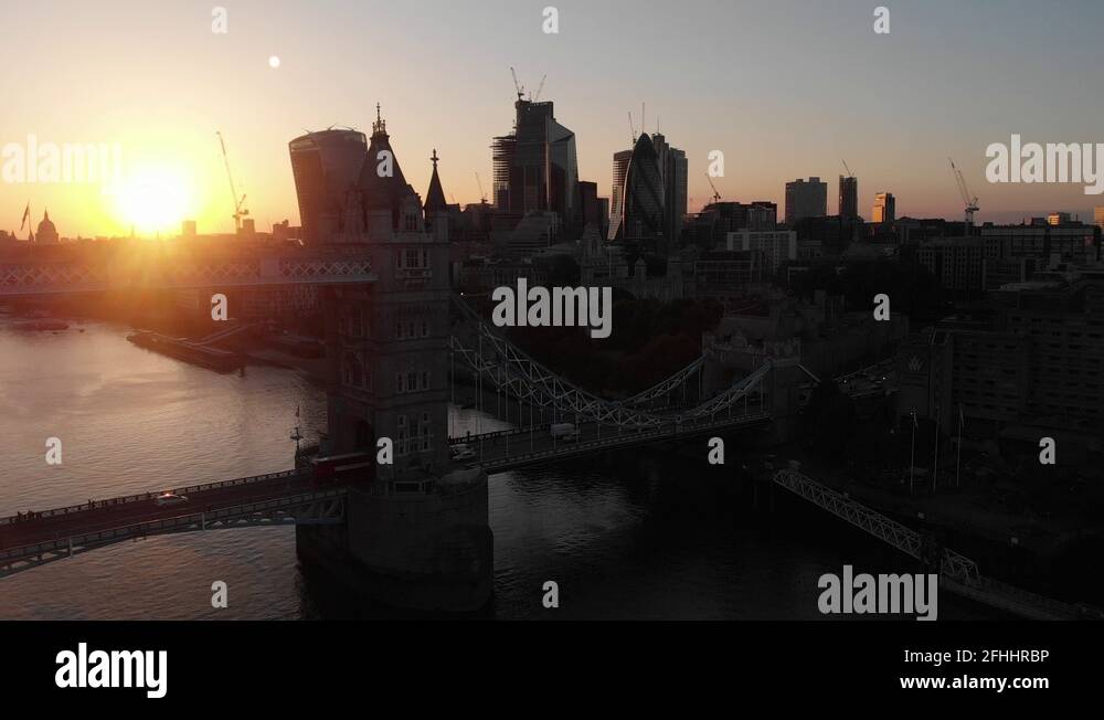 London cbd aerial Stock Videos & Footage - HD and 4K Video Clips - Alamy