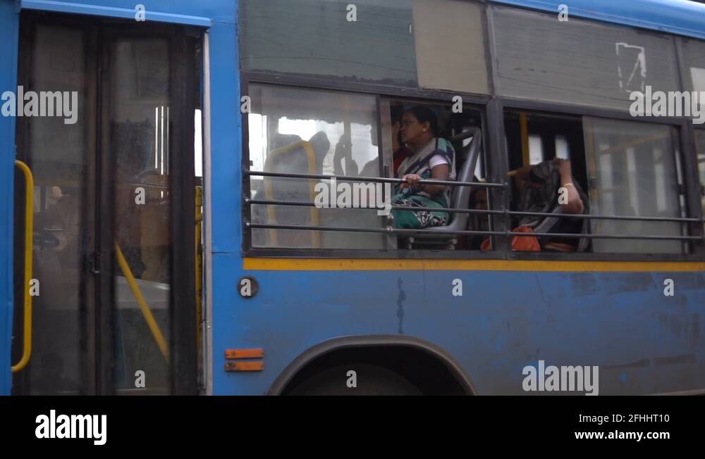 Blue bus Stock Videos & Footage - HD and 4K Video Clips - Alamy