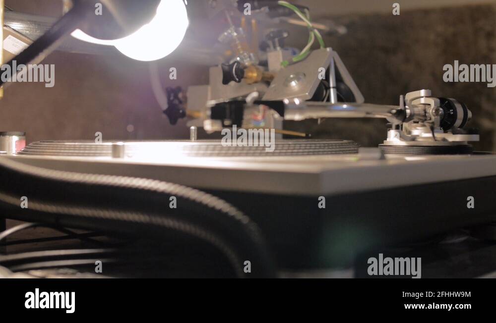 Vinyl record turntable Stock Videos & Footage - HD and 4K Video Clips ...