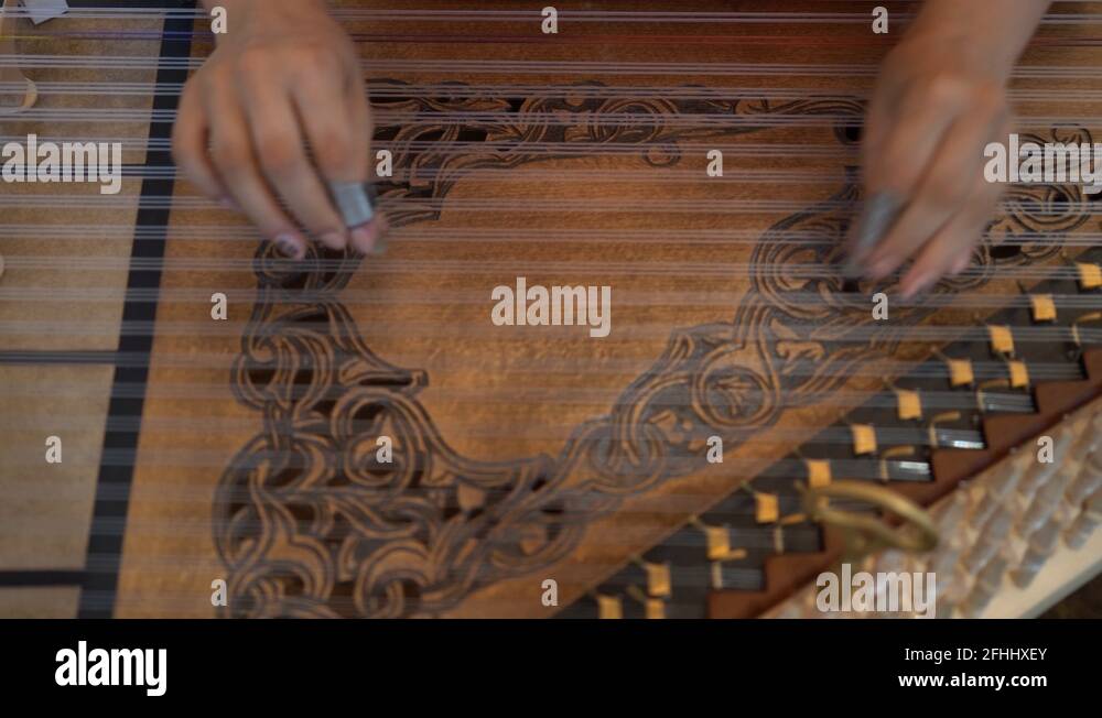 Ganoun instrument Stock Videos & Footage - HD and 4K Video Clips - Alamy