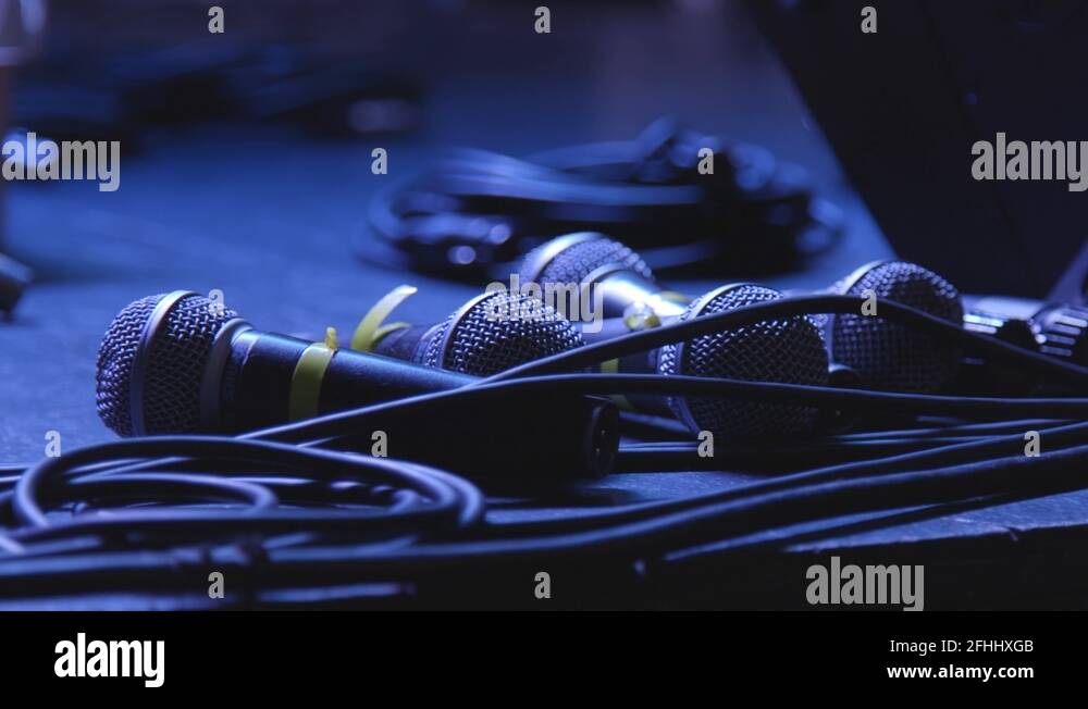 Lay speaker Stock Videos & Footage - HD and 4K Video Clips - Alamy