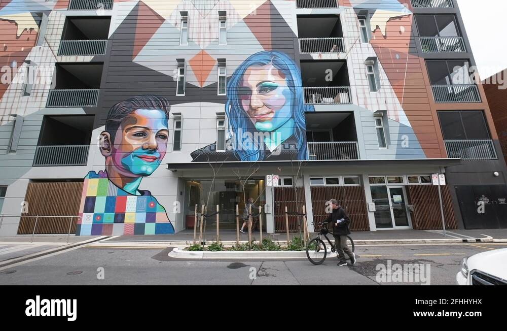 Mural on apartment building Stock Videos & Footage - HD and 4K Video ...