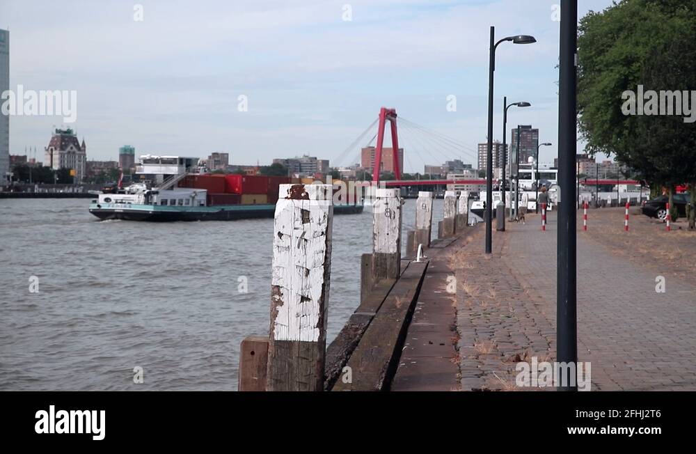 Maas rivier Stock Videos & Footage - HD and 4K Video Clips - Alamy