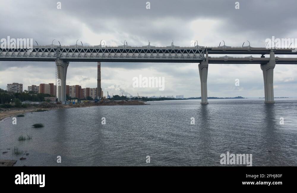 Double deck bridges Stock Videos & Footage - HD and 4K Video Clips - Alamy