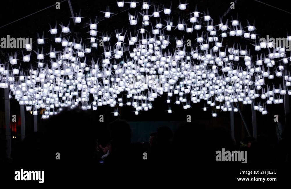 Origami lights Stock Videos & Footage - HD and 4K Video Clips - Alamy