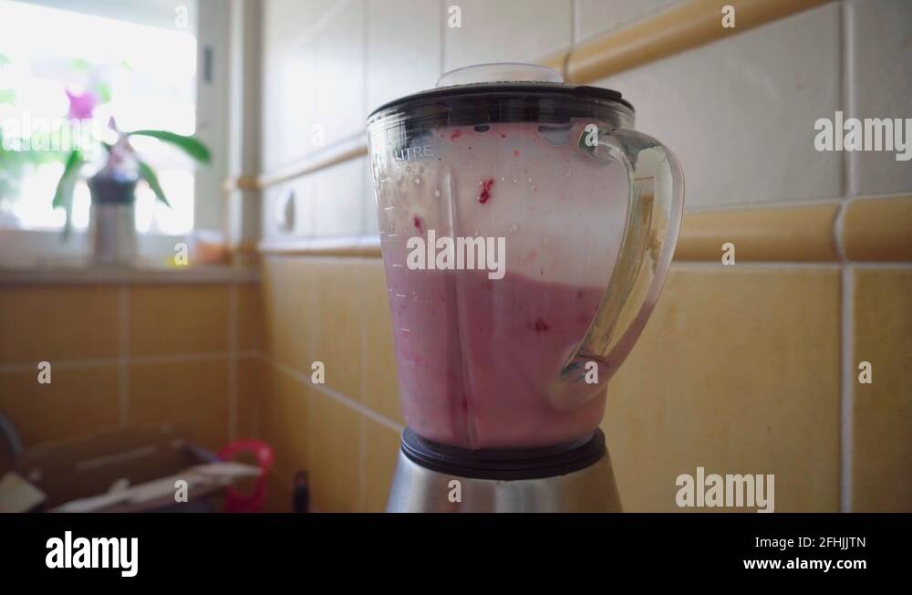 Mixing in jar Stock Videos & Footage - HD and 4K Video Clips - Alamy