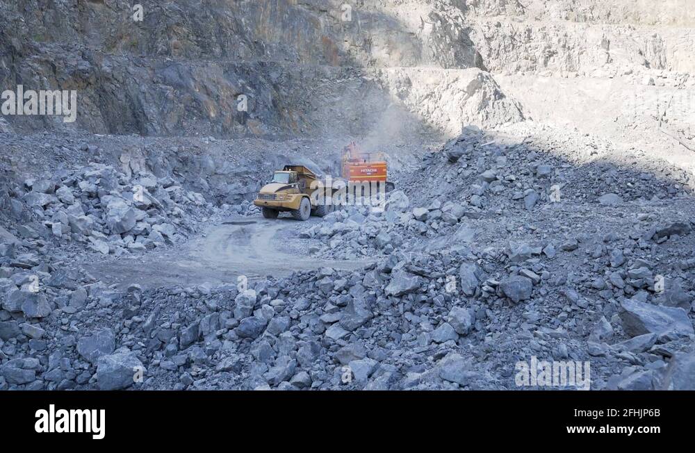 Truck quarry cut Stock Videos & Footage - HD and 4K Video Clips - Alamy