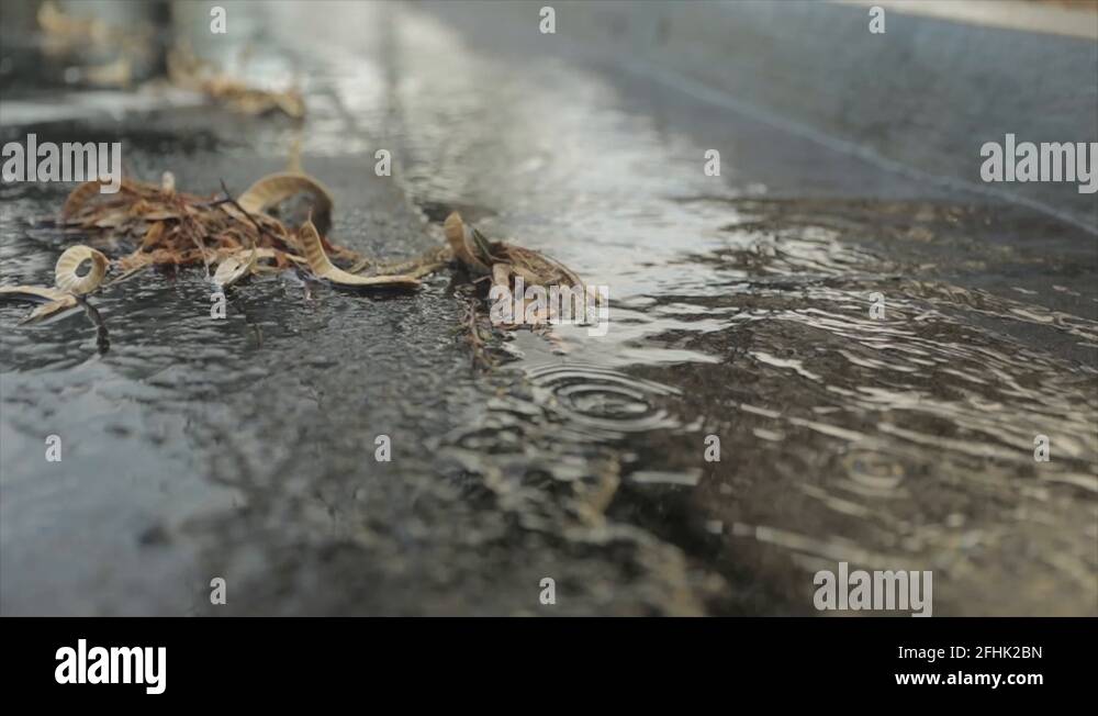 Open gutter Stock Videos & Footage - HD and 4K Video Clips - Alamy