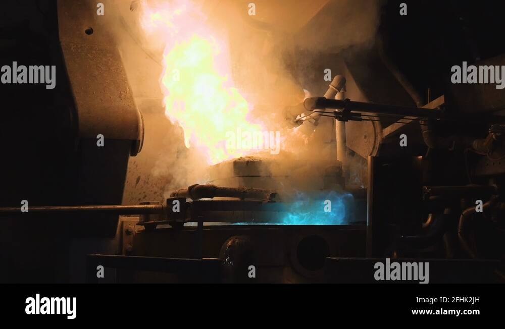 Secondary explosion Stock Videos & Footage - HD and 4K Video Clips - Alamy