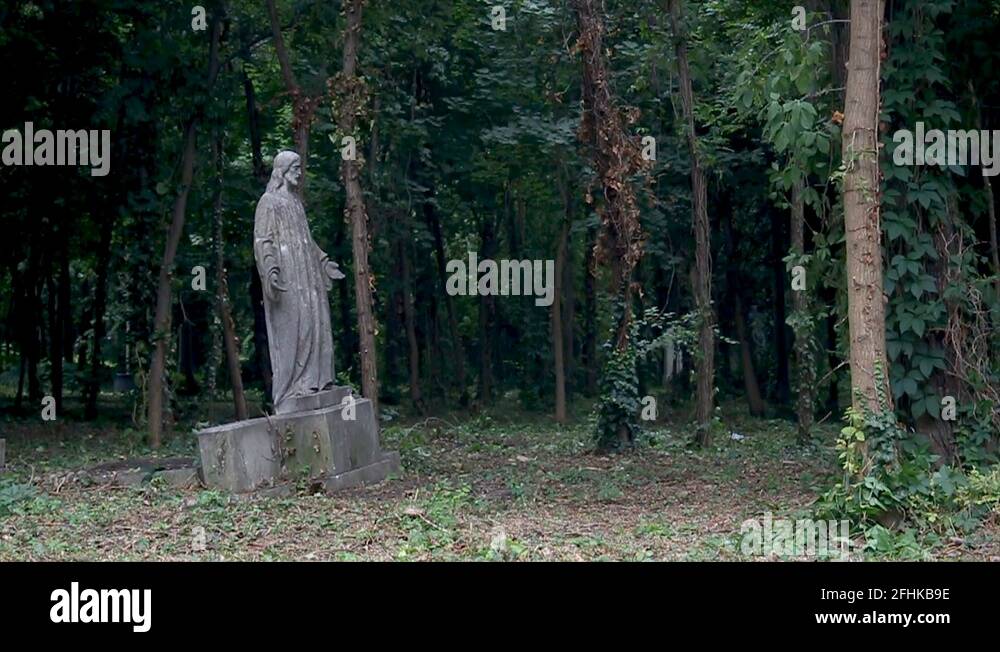 Jesus statue cemetery Stock Videos & Footage - HD and 4K Video Clips ...