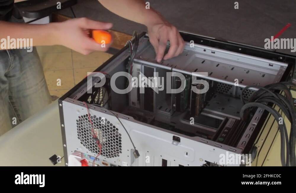 Computer screws Stock Videos & Footage - HD and 4K Video Clips - Alamy