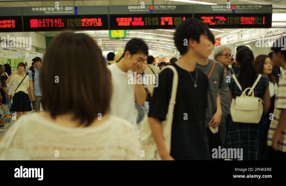 Shinjuku station crowd Stock Videos & Footage - HD and 4K Video Clips ...