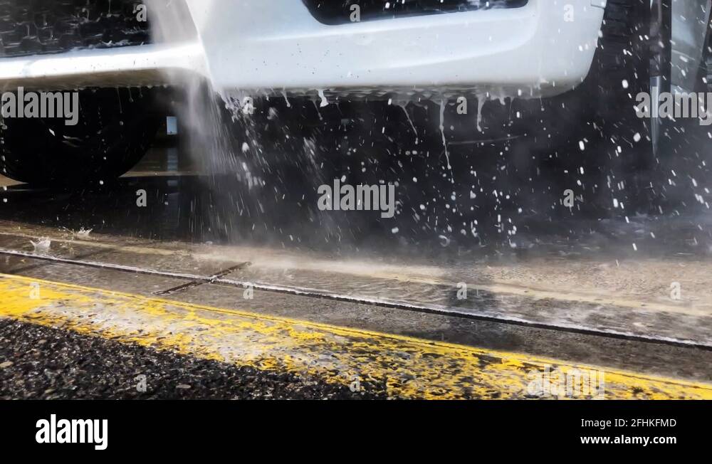 Car water splash Stock Videos & Footage - HD and 4K Video Clips - Alamy