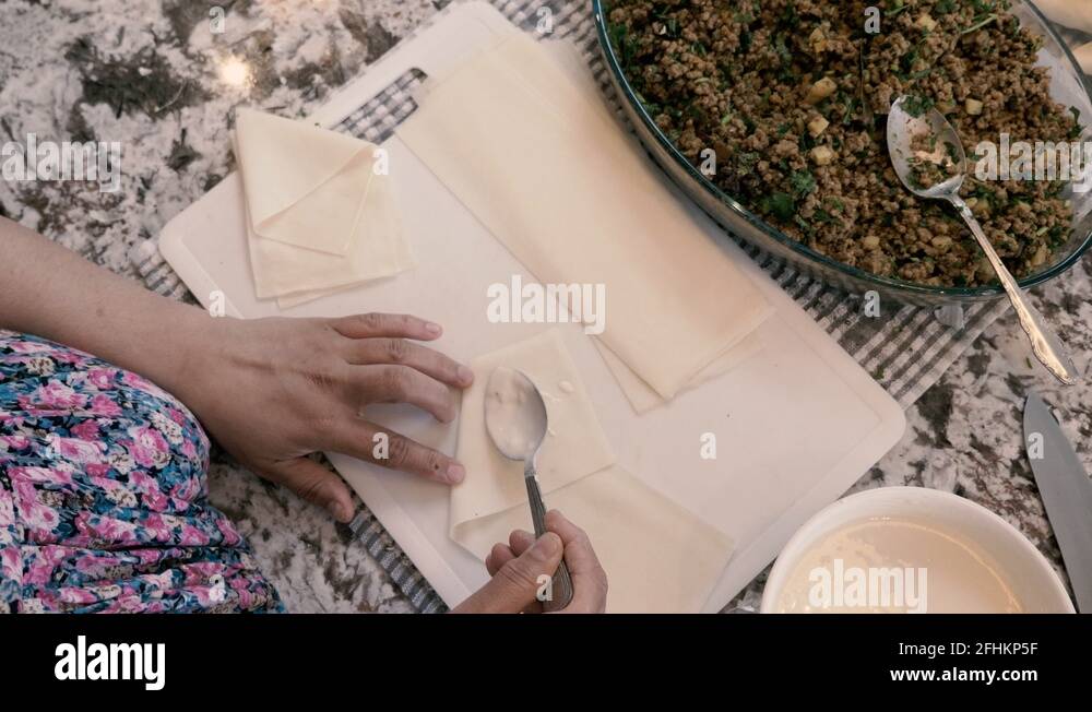 A samosa Stock Videos & Footage - HD and 4K Video Clips - Alamy