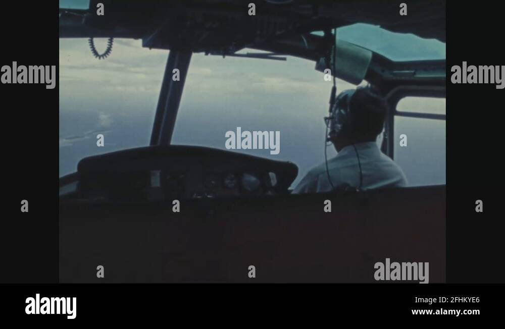 Pilot of the aircraft Stock Videos & Footage - HD and 4K Video Clips - Alamy
