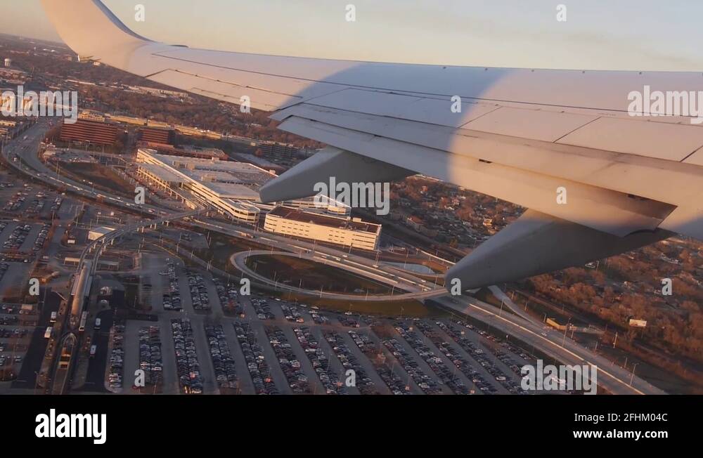 Left wing right wing Stock Videos & Footage - HD and 4K Video Clips - Alamy