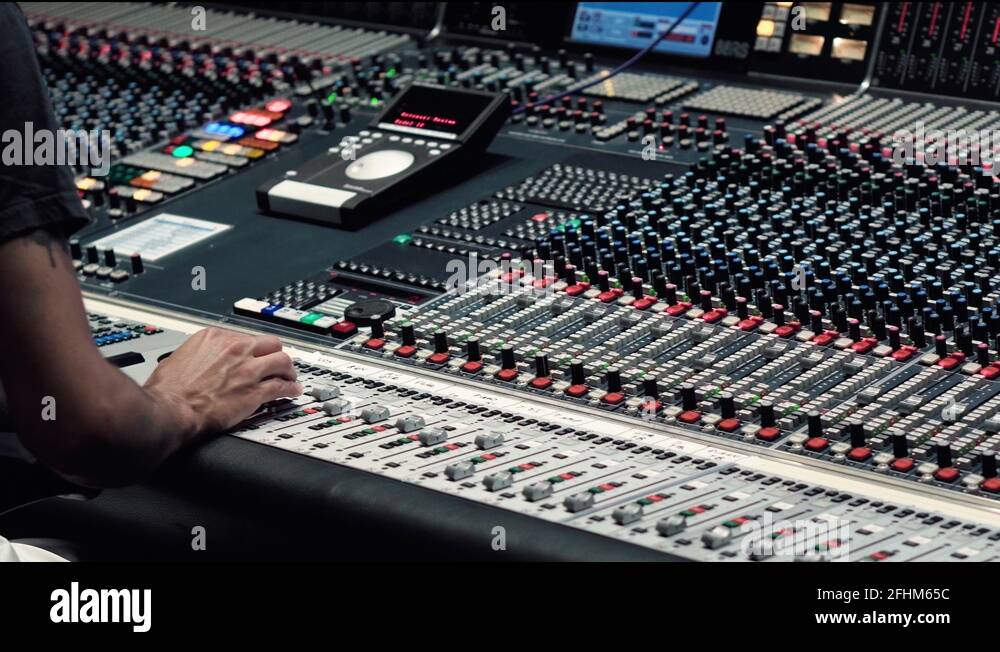 Music mixing console Stock Videos & Footage - HD and 4K Video Clips - Alamy