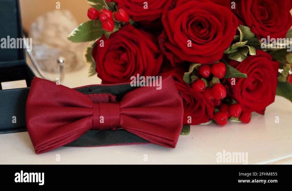 Tie up roses Stock Videos & Footage - HD and 4K Video Clips - Alamy