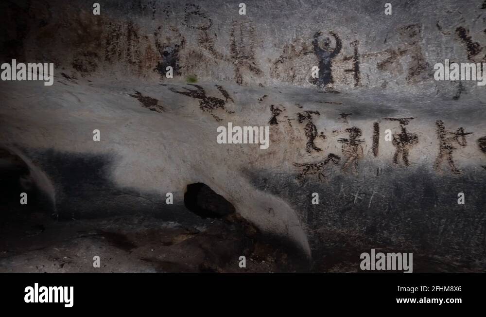 A brief look at some of the prehistoric drawings in the Magura cave ...