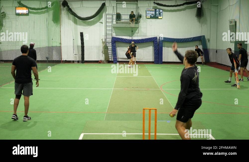 Cricket game Stock Videos & Footage - HD and 4K Video Clips - Alamy