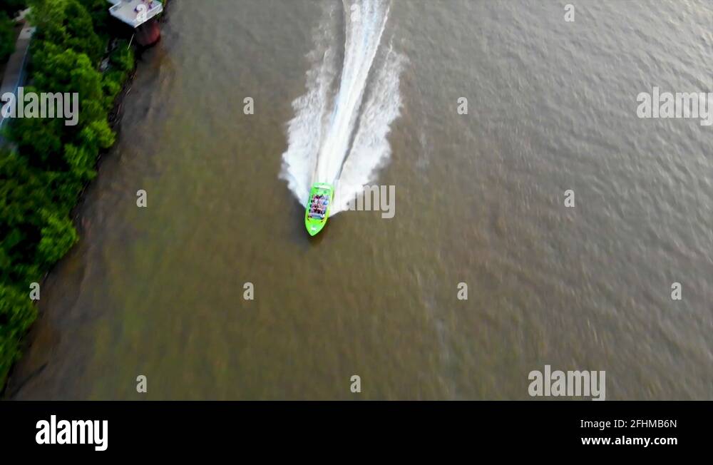Boat spinning Stock Videos & Footage - HD and 4K Video Clips - Alamy
