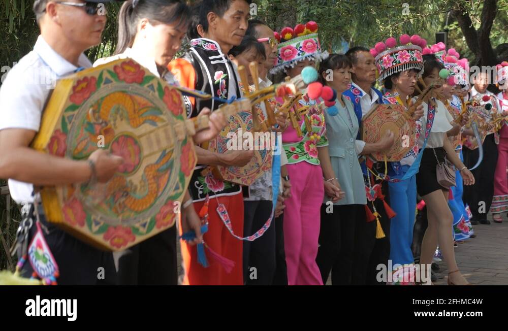Chinese men traditional dress Stock Videos & Footage - HD and 4K Video ...