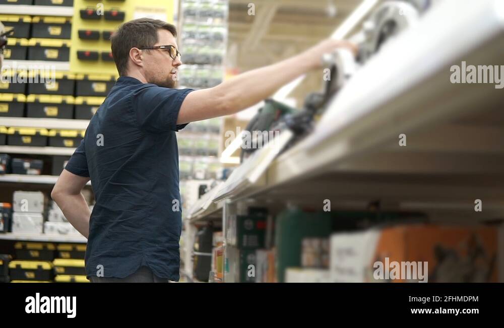 How to select a tool Stock Videos & Footage - HD and 4K Video Clips - Alamy