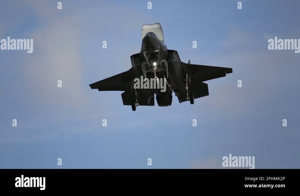 121 squadron Stock Videos & Footage - HD and 4K Video Clips - Alamy