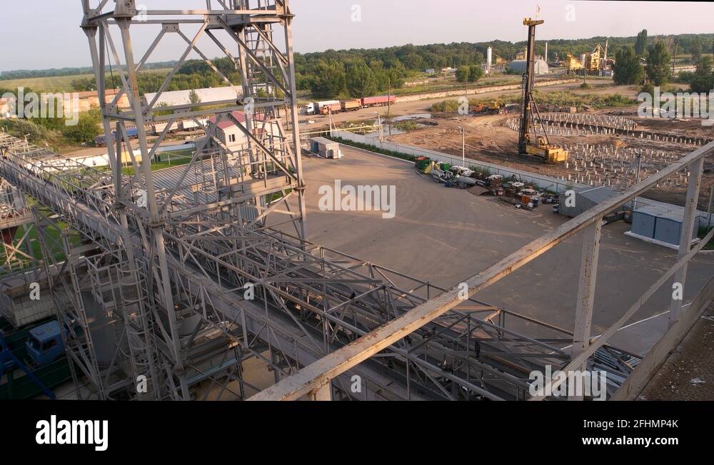 Steel structural frames Stock Videos & Footage - HD and 4K Video Clips ...