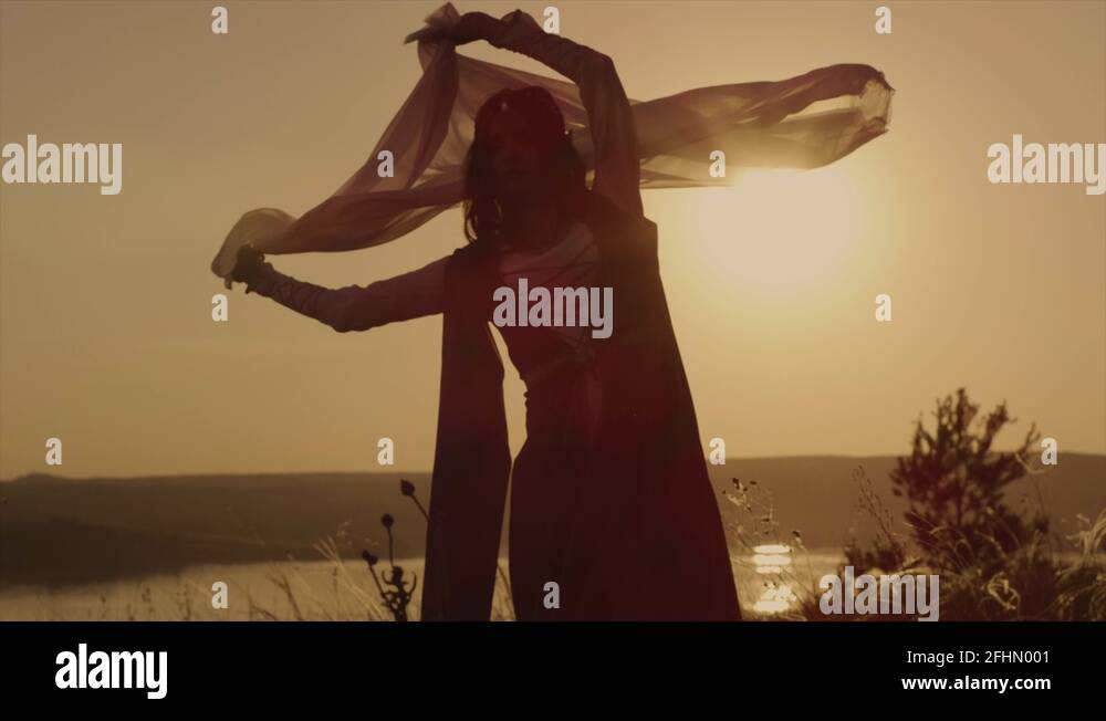 Dramatic poses Stock Videos & Footage - HD and 4K Video Clips - Alamy