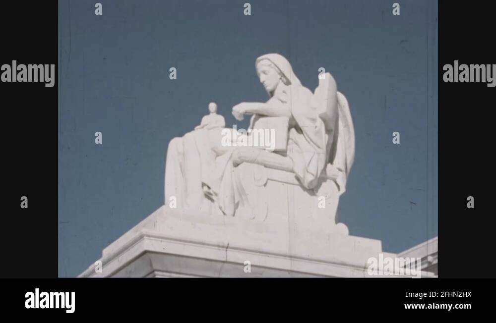 Ww2 statues Stock Videos & Footage - HD and 4K Video Clips - Alamy