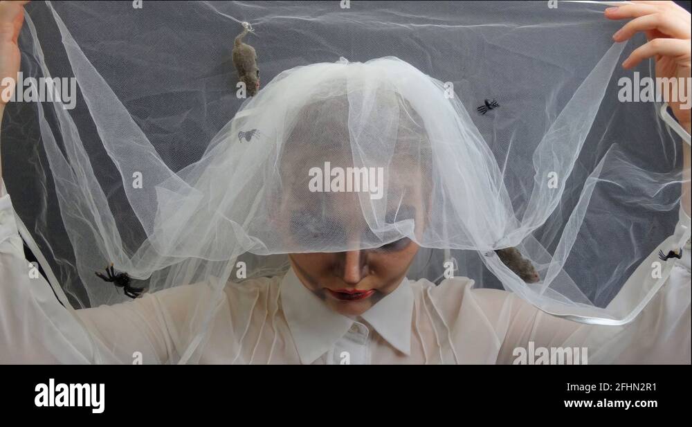 Female corpse Stock Videos & Footage - HD and 4K Video Clips - Alamy