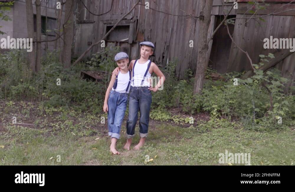 White brothers farm Stock Videos & Footage - HD and 4K Video Clips - Alamy