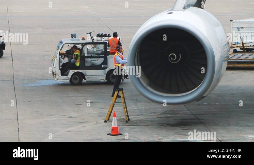 Operative Stock Videos & Footage - HD and 4K Video Clips - Alamy