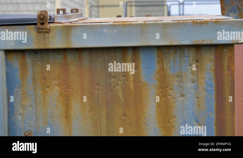 Blue metal bin Stock Videos & Footage - HD and 4K Video Clips - Alamy