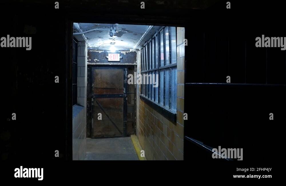 Cells old prison Stock Videos & Footage - HD and 4K Video Clips - Alamy