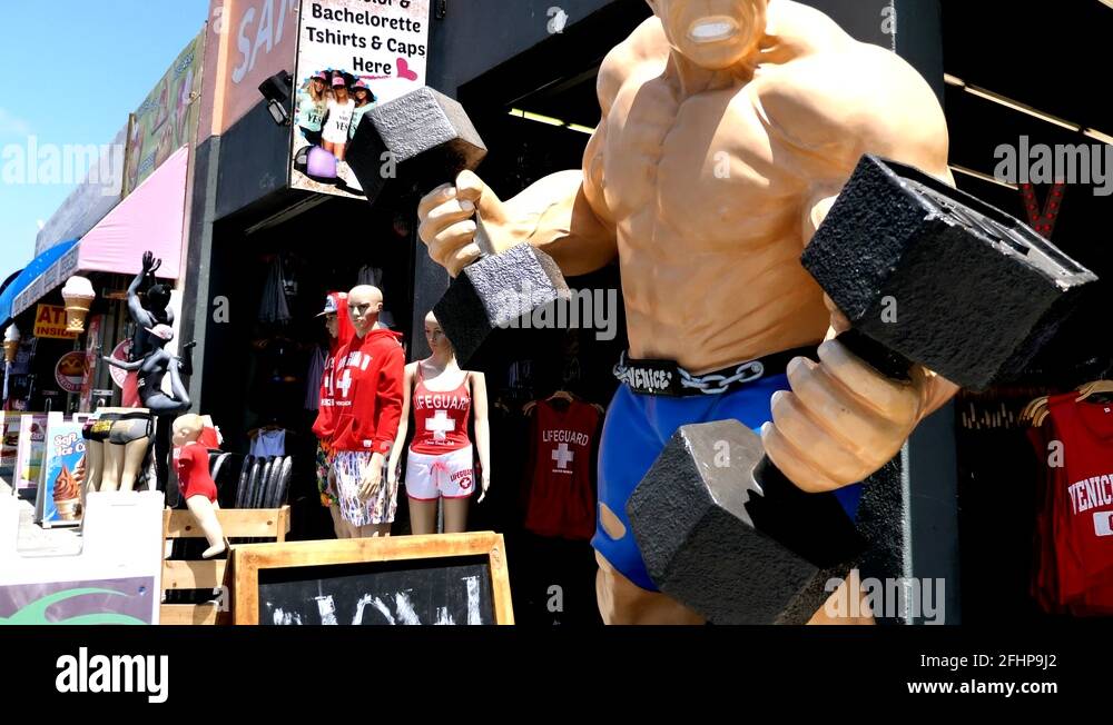 Bodybuilding muscle beach venice beach Stock Videos & Footage - HD and ...