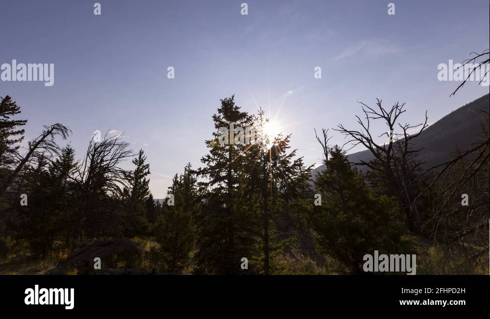 Motion time lapse of the total solar eclipse from within the zone of ...