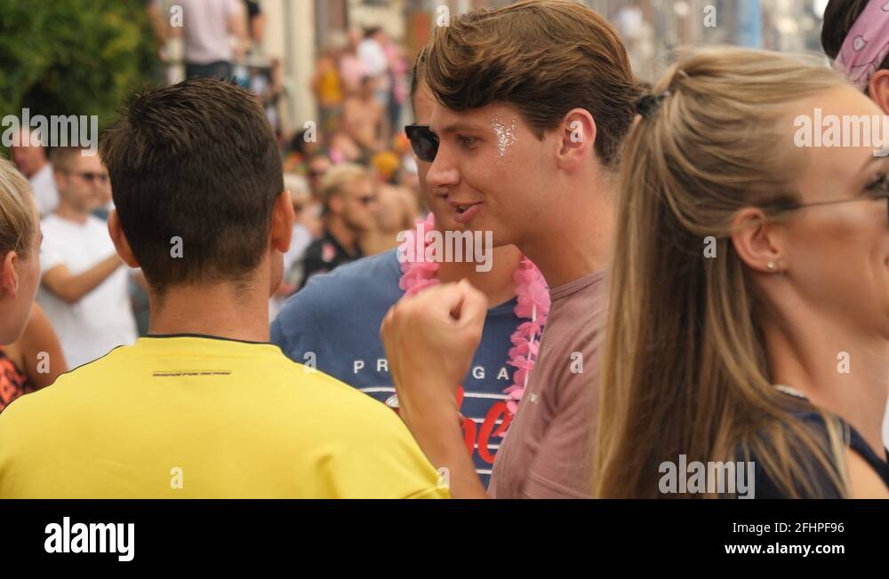 Men parties Stock Videos & Footage - HD and 4K Video Clips - Alamy