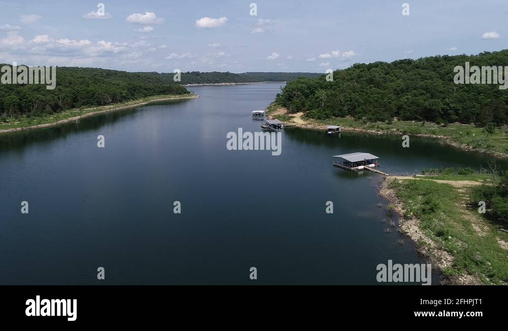 Elevator shot Stock Videos & Footage - HD and 4K Video Clips - Alamy