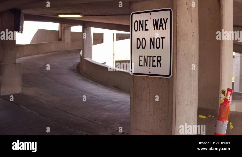 Garage ramp Stock Videos & Footage - HD and 4K Video Clips - Alamy