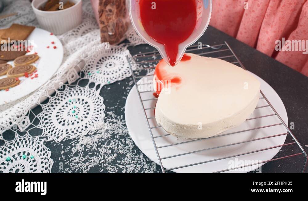 Dessert with syrup Stock Videos & Footage - HD and 4K Video Clips - Alamy