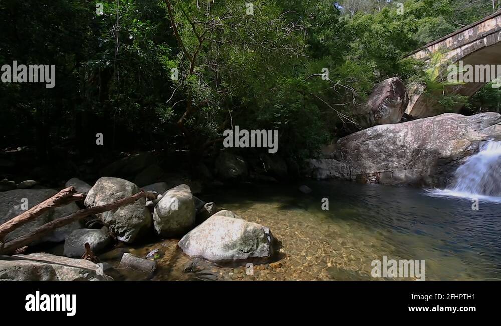 Paluma range Stock Videos & Footage - HD and 4K Video Clips - Alamy