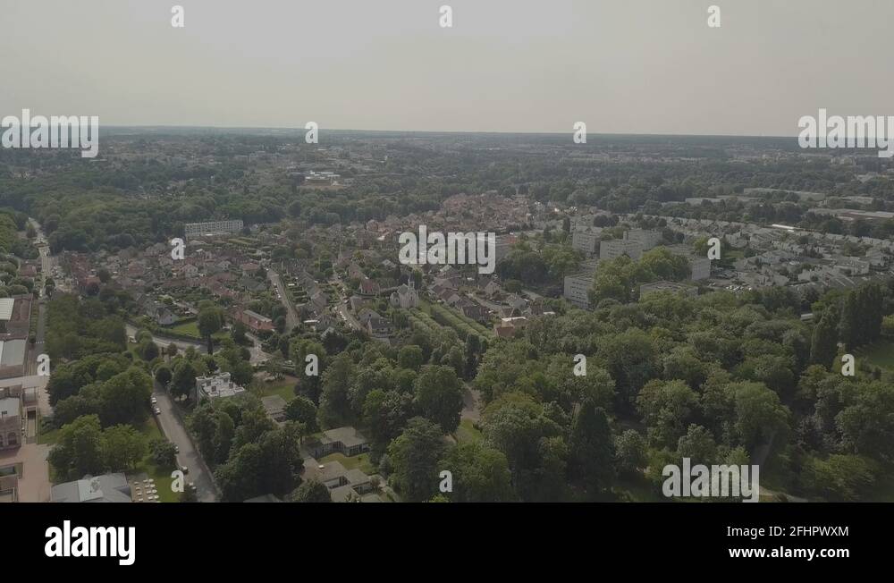 Suburbs paris Stock Videos & Footage - HD and 4K Video Clips - Alamy