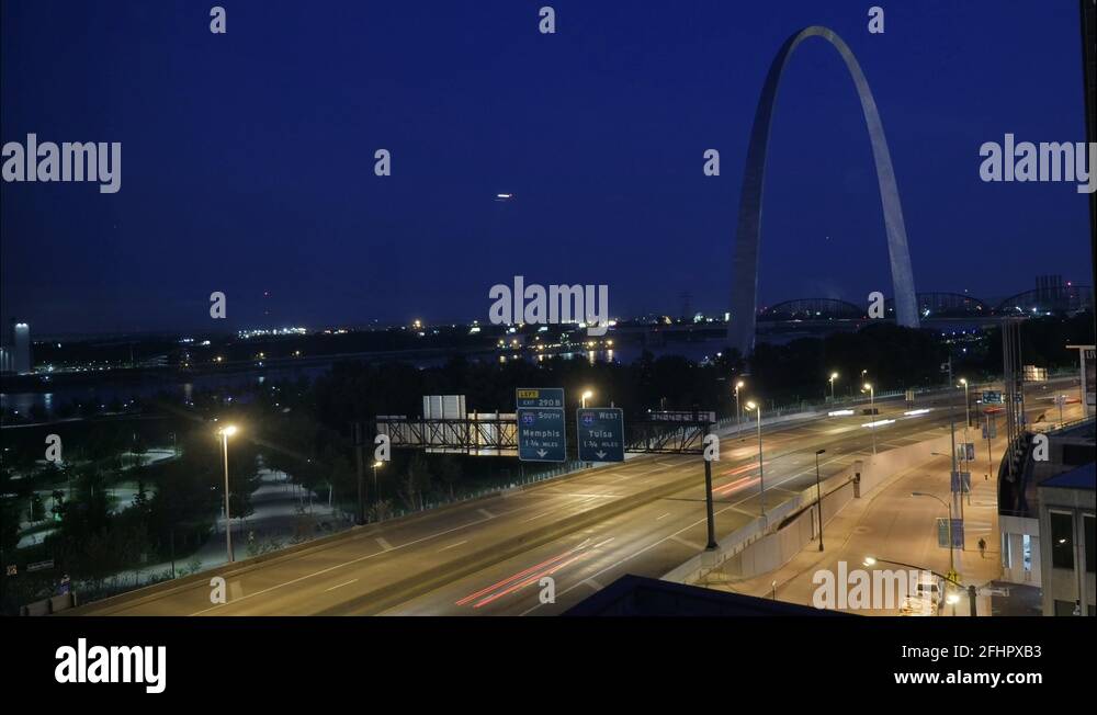Gateway arch night st Stock Videos & Footage - HD and 4K Video Clips ...
