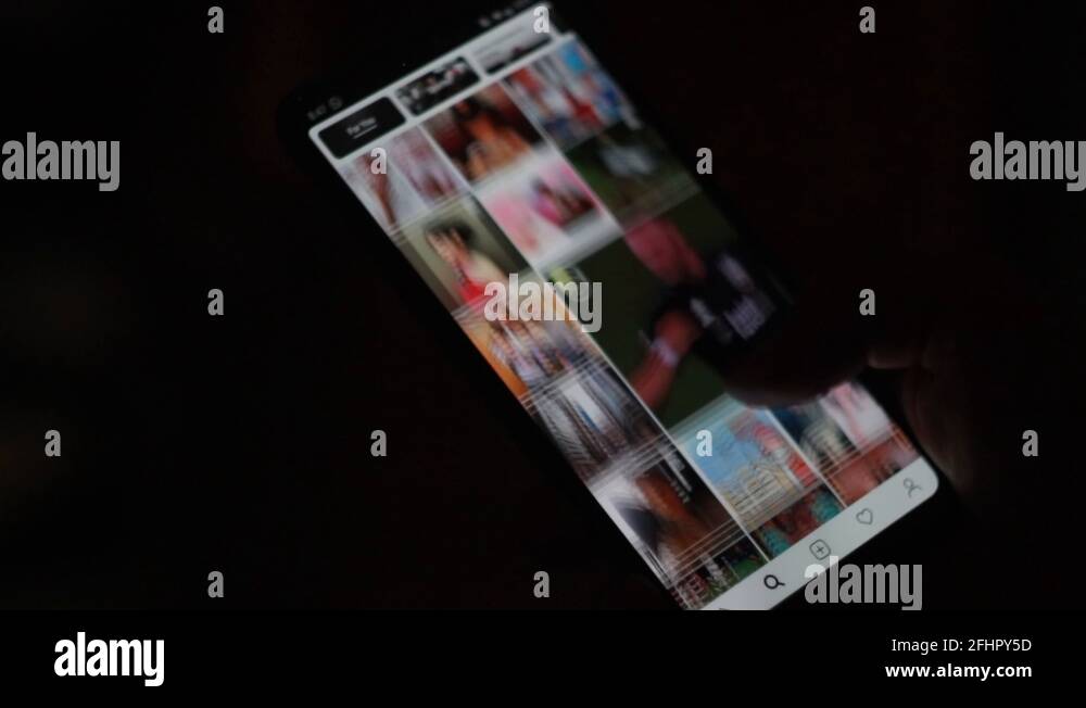 Android smart phone Stock Videos & Footage - HD and 4K Video Clips - Alamy
