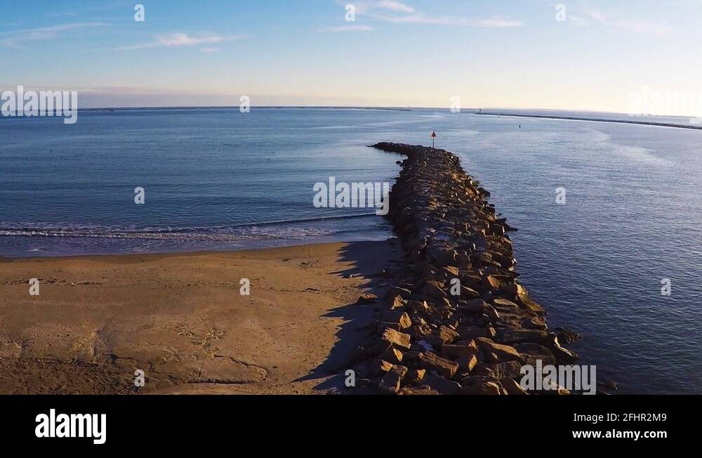 Breakwall Stock Videos & Footage - HD and 4K Video Clips - Alamy
