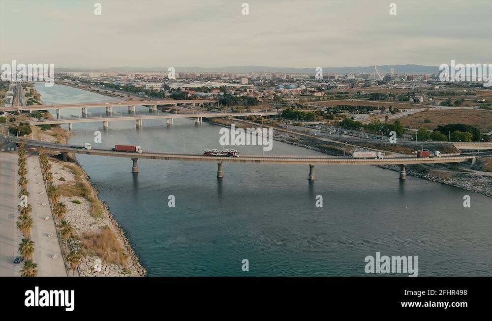 Valencia bridges Stock Videos & Footage - HD and 4K Video Clips - Alamy