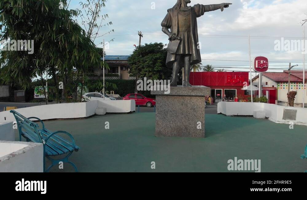 Lifting statue into place Stock Videos & Footage - HD and 4K Video ...